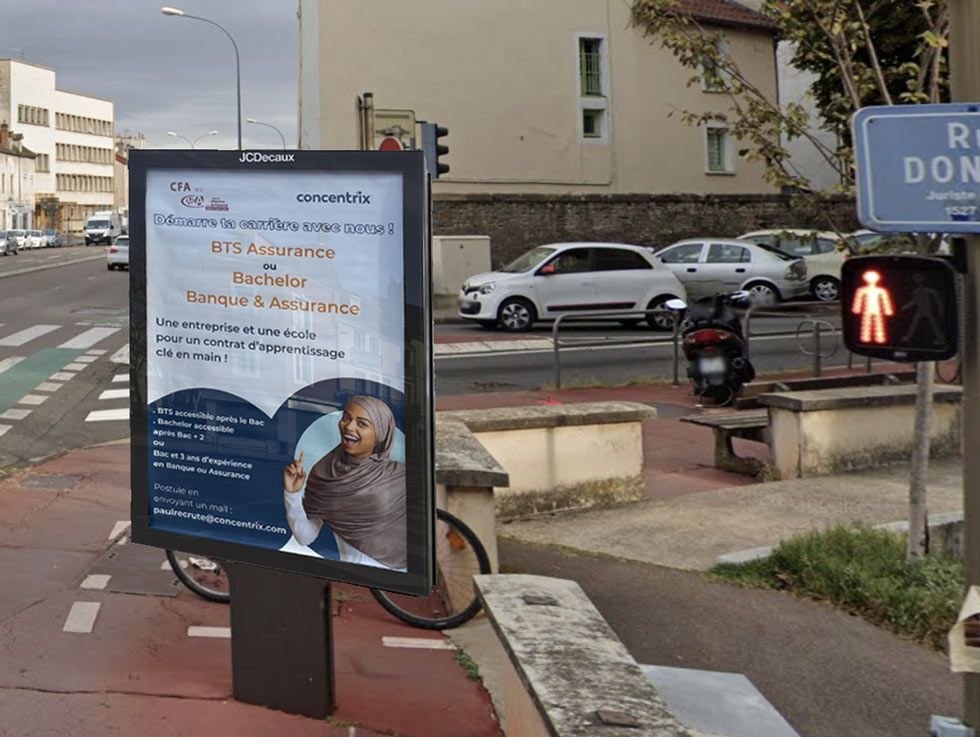 The image of a veiled Concentrix teleconsultant has set Chalon-sur ...