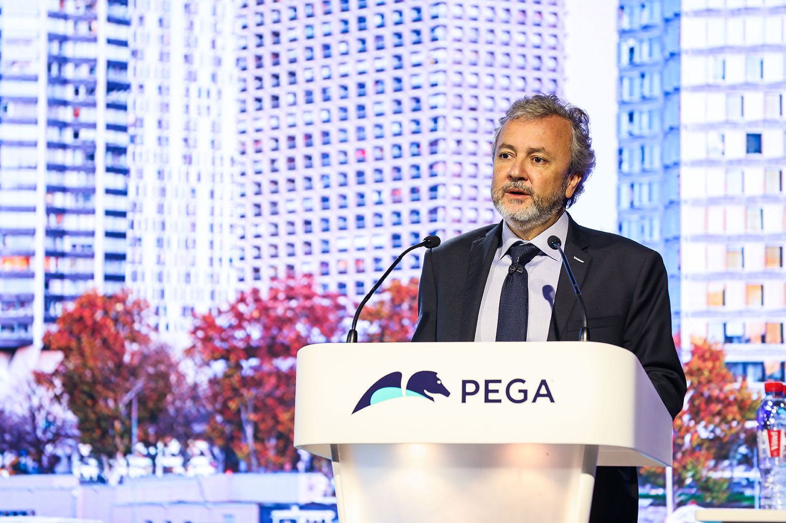 Georges Anidjar, l’homme qui facilite l’embarquement sur Transavia - En ...