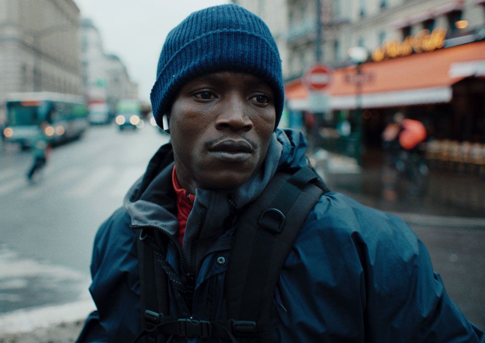 Le drame pour un livreur à vélo, c'est d'échouer à l'entretien de demande d'asile, à l'Ofpra. L ...